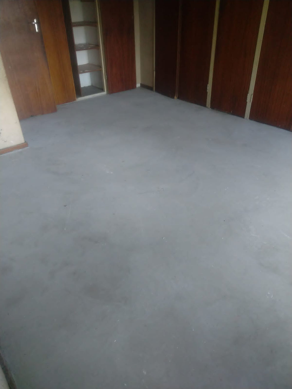 Plasticised Screed – Hard-Wearing, Non-Shrink Polymer Screed – Sealtek